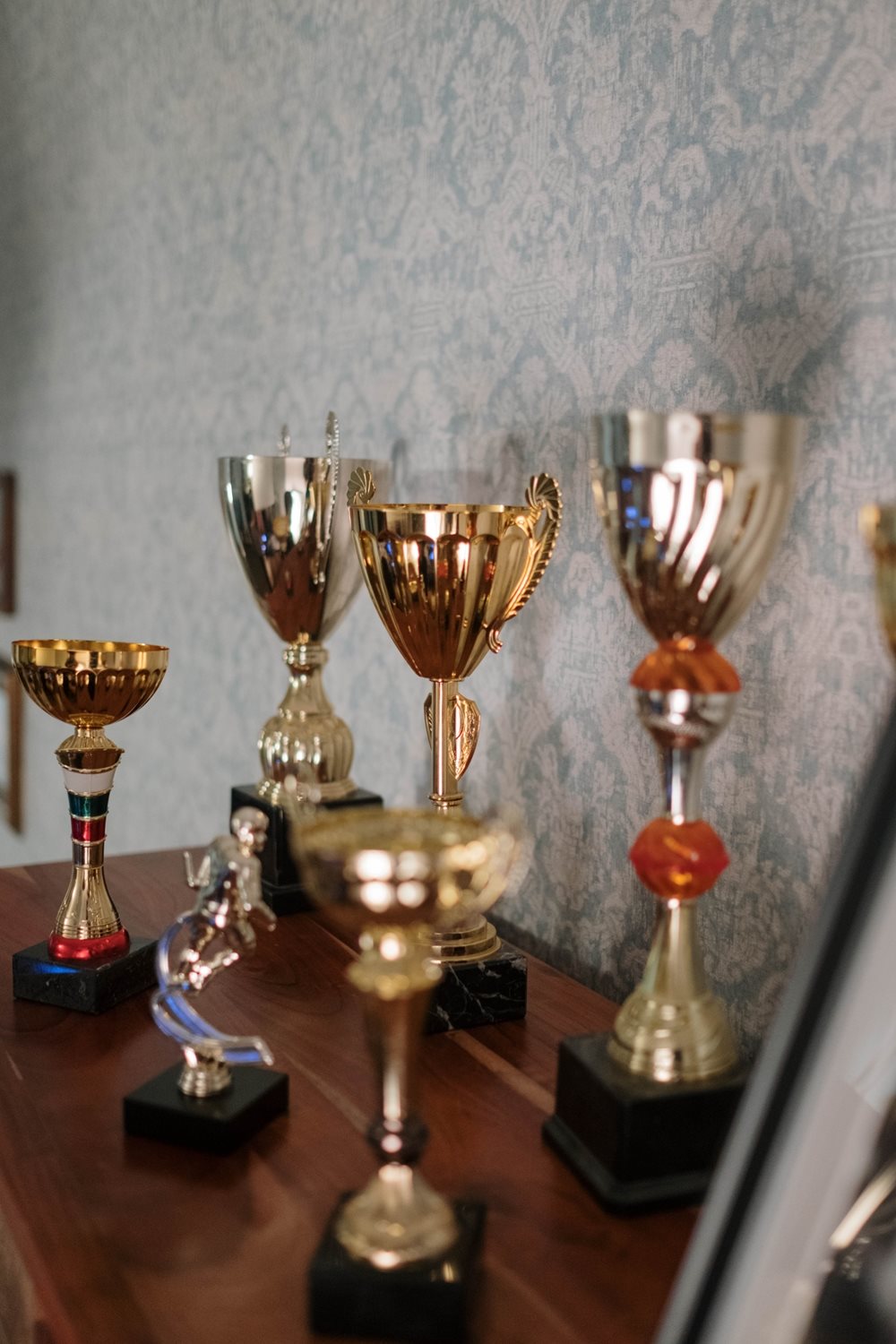 The Benefits of Personalised Trophies | Jaycee Trophies